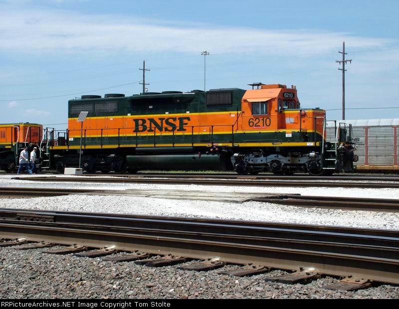 BNSF 6210